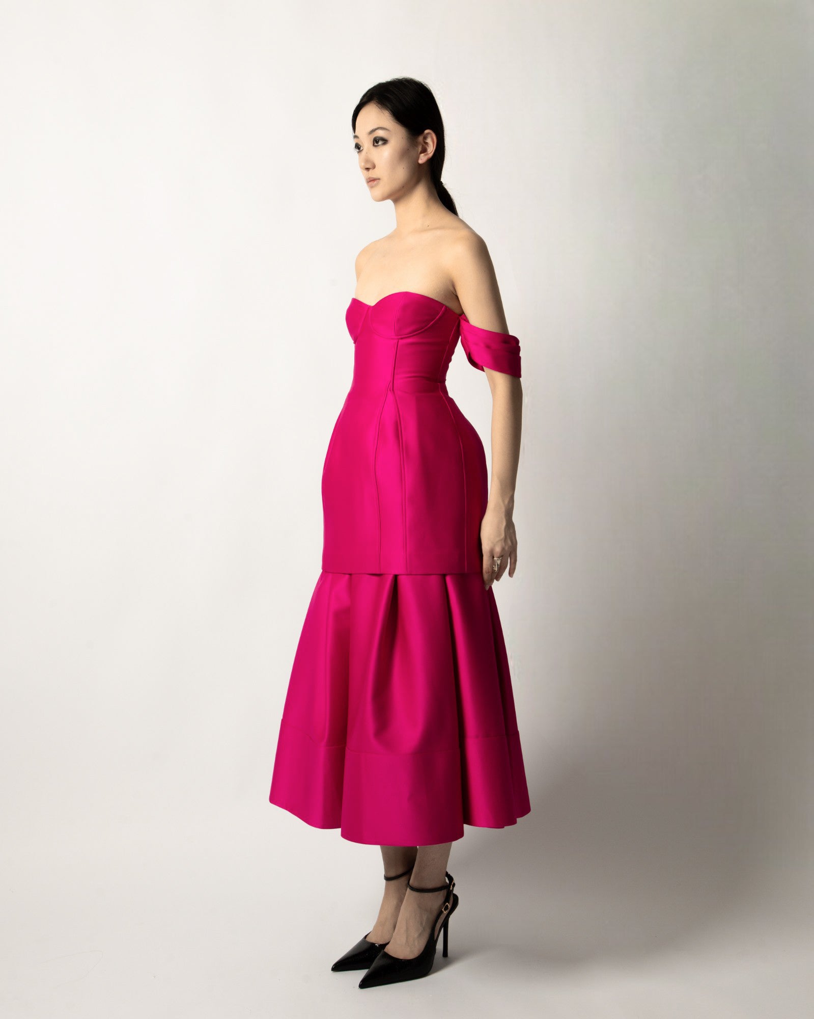 MAGENTA BELL-BOTTOM MINI DRESS – MAISON DE HOE